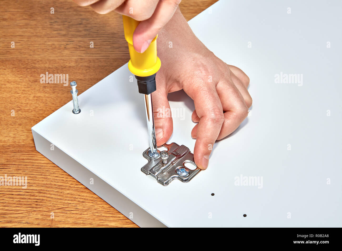 Flat pack hinges hi-res stock photography and images - Alamy