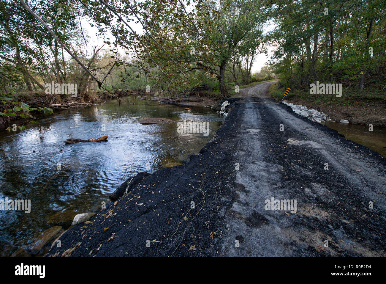 Beaverdam bridge road low water bridgebeaver dam road hi-res stock ...