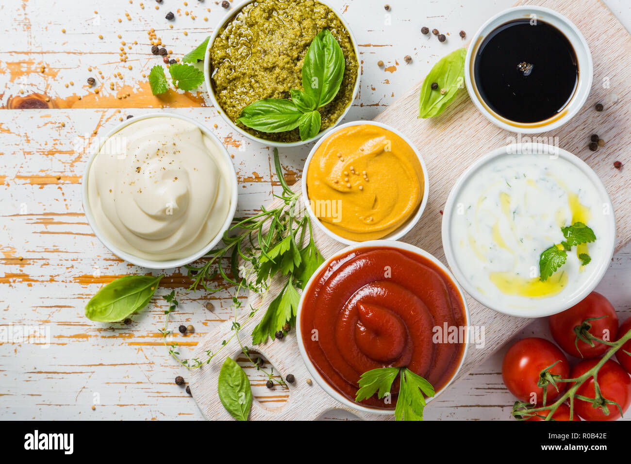 Dip sauces top view bowls with mayonnaise hi-res stock photography and ...