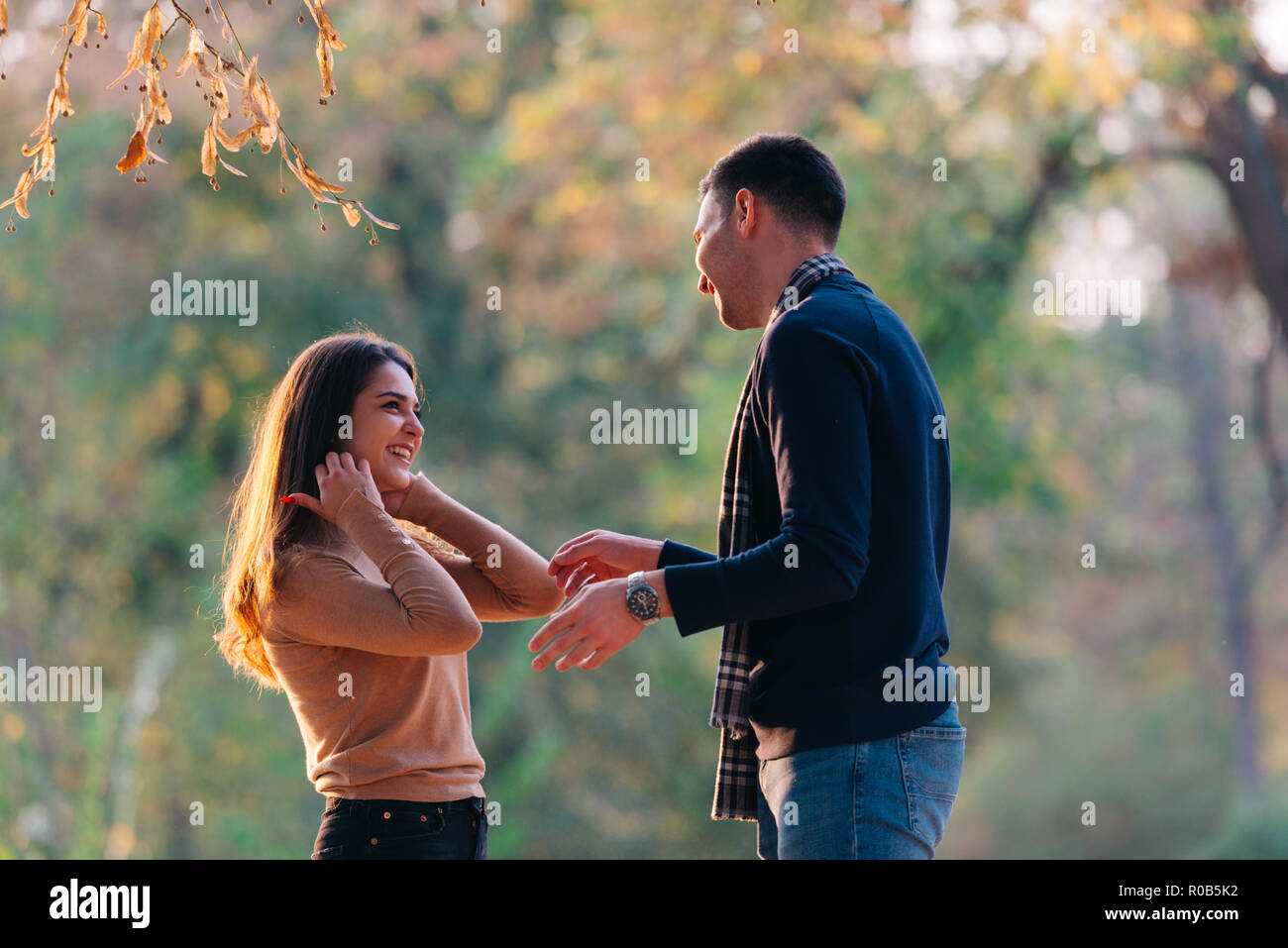 Conversation Between Boyfriend And Girlfriend