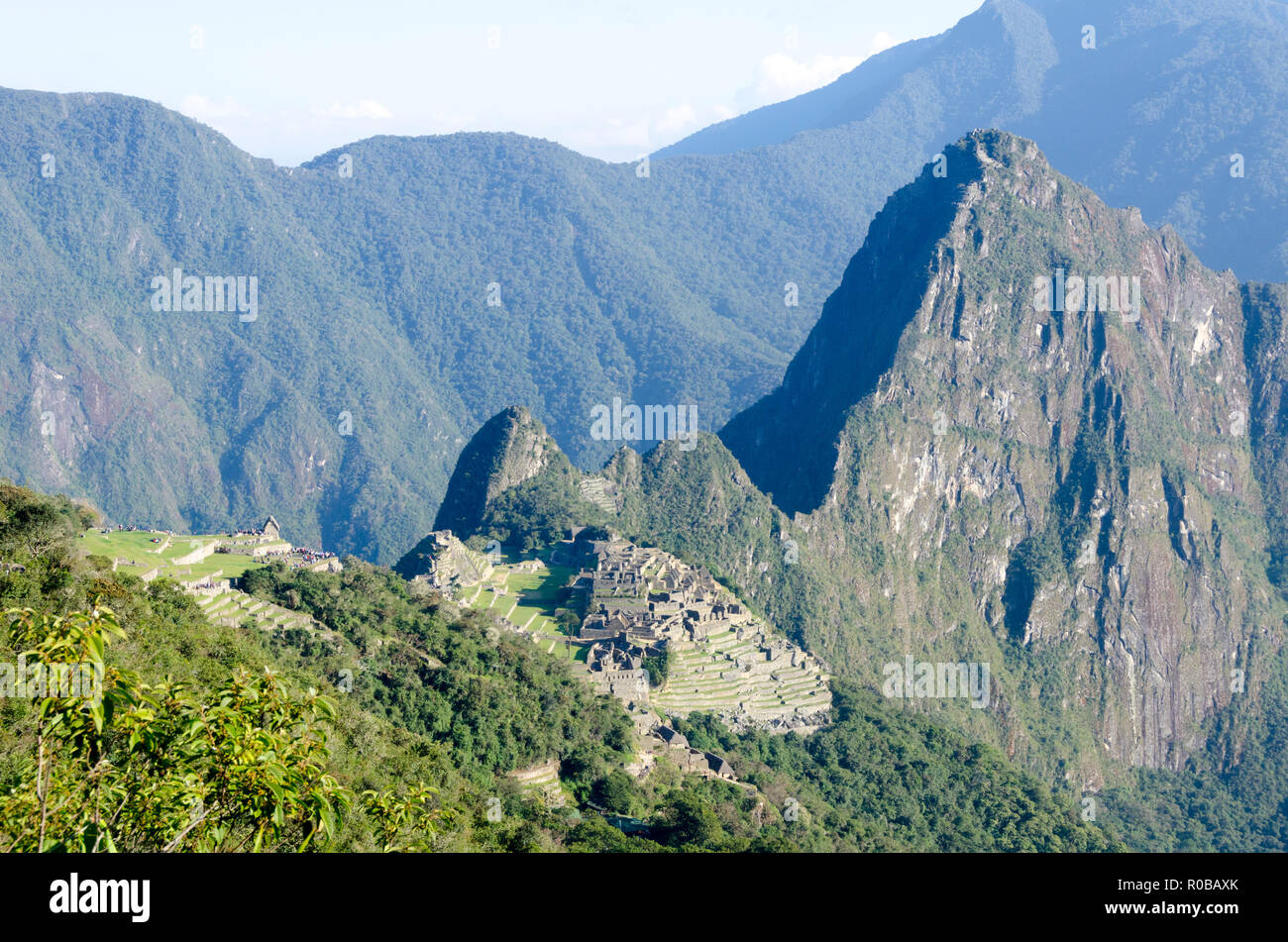 Ancient machu pichu ruins hi-res stock photography and images - Alamy