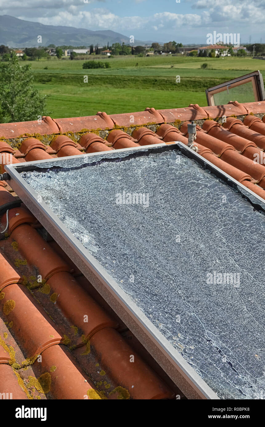 Broken solar panel hail hi-res stock photography and images - Alamy