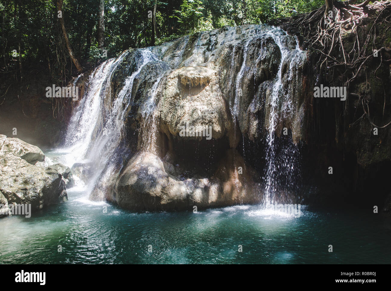 Finca Paraíso in East Guatemala, an unusual waterfall fed by hot ...