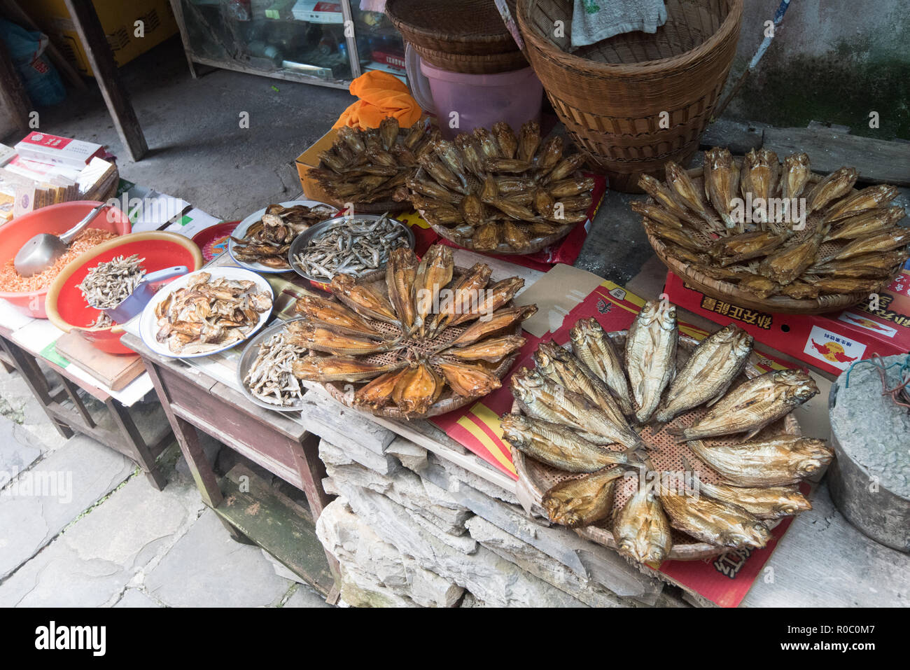 Historic chinese fish hi-res stock photography and images - Alamy