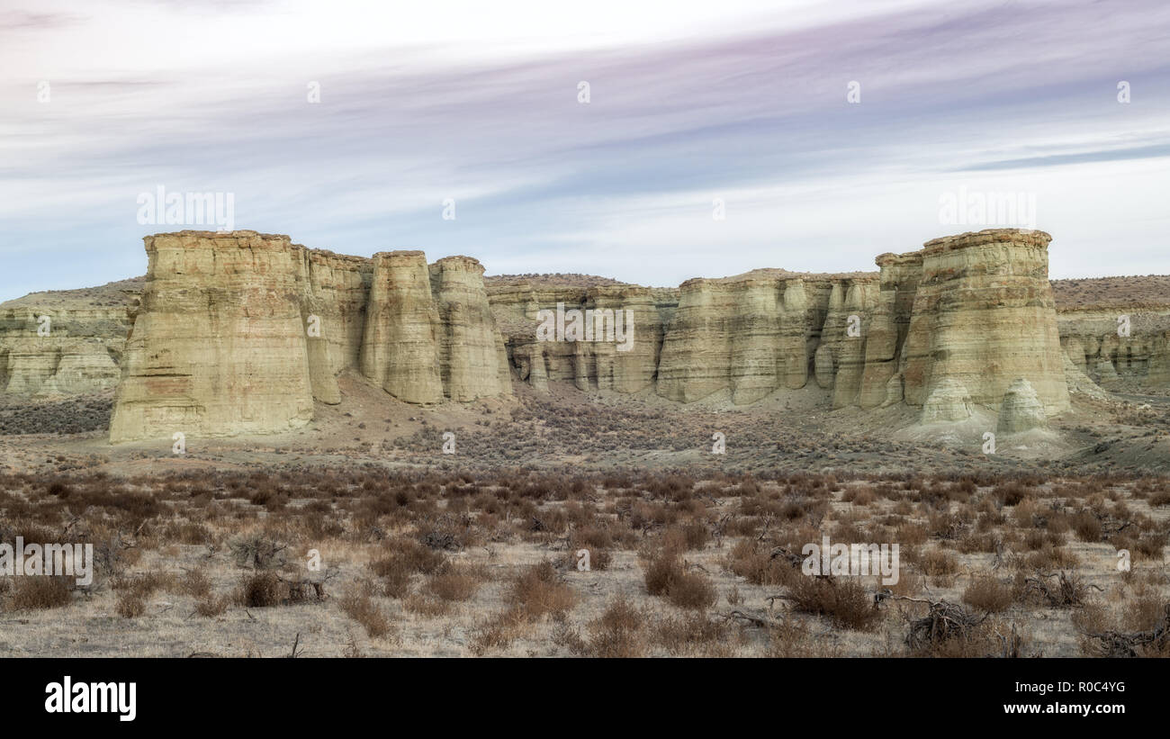 Beautiful geological scene in the desert of eastern Oregon in the fall ...