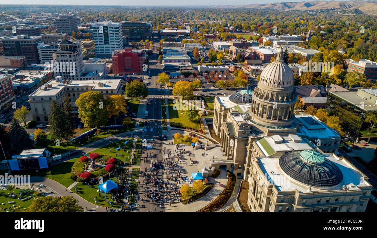 Idaho State Capital building and a crowd of residents gathering Stock ...