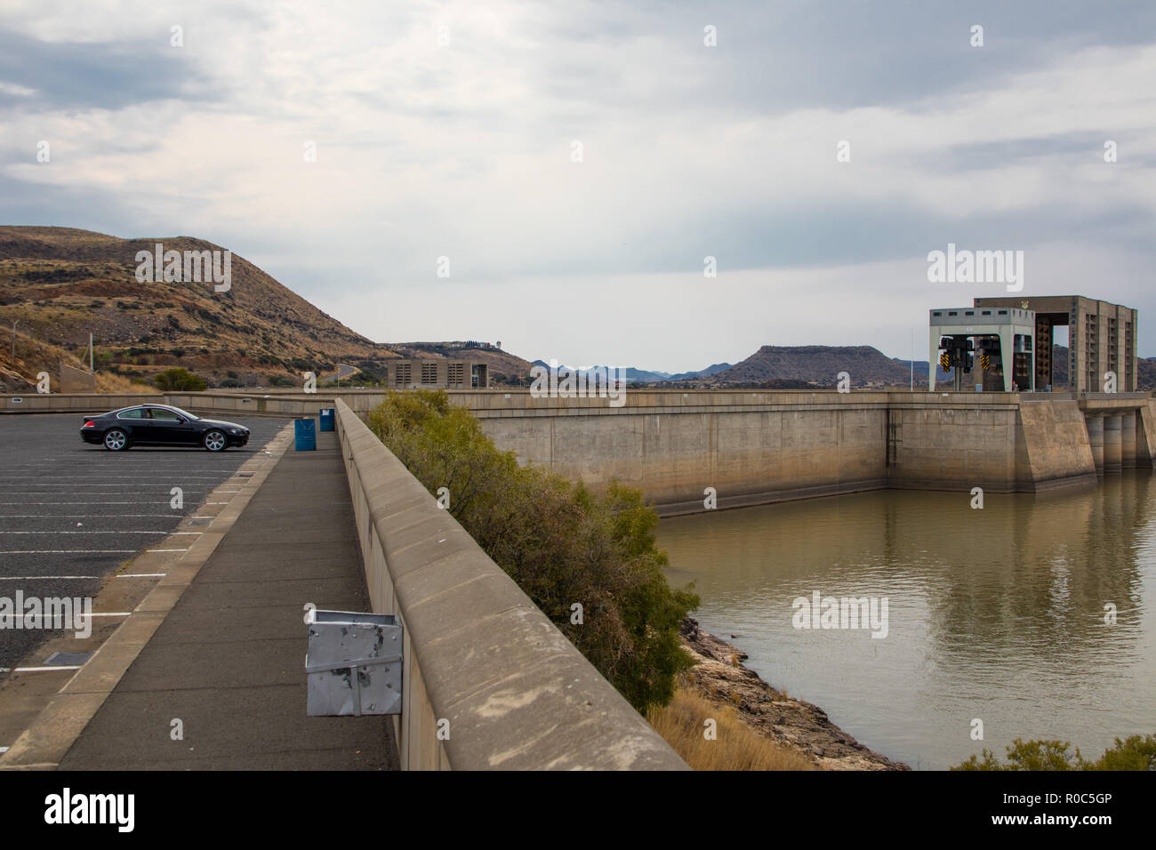 Gariep dam on the orange river hi-res stock photography and images - Alamy