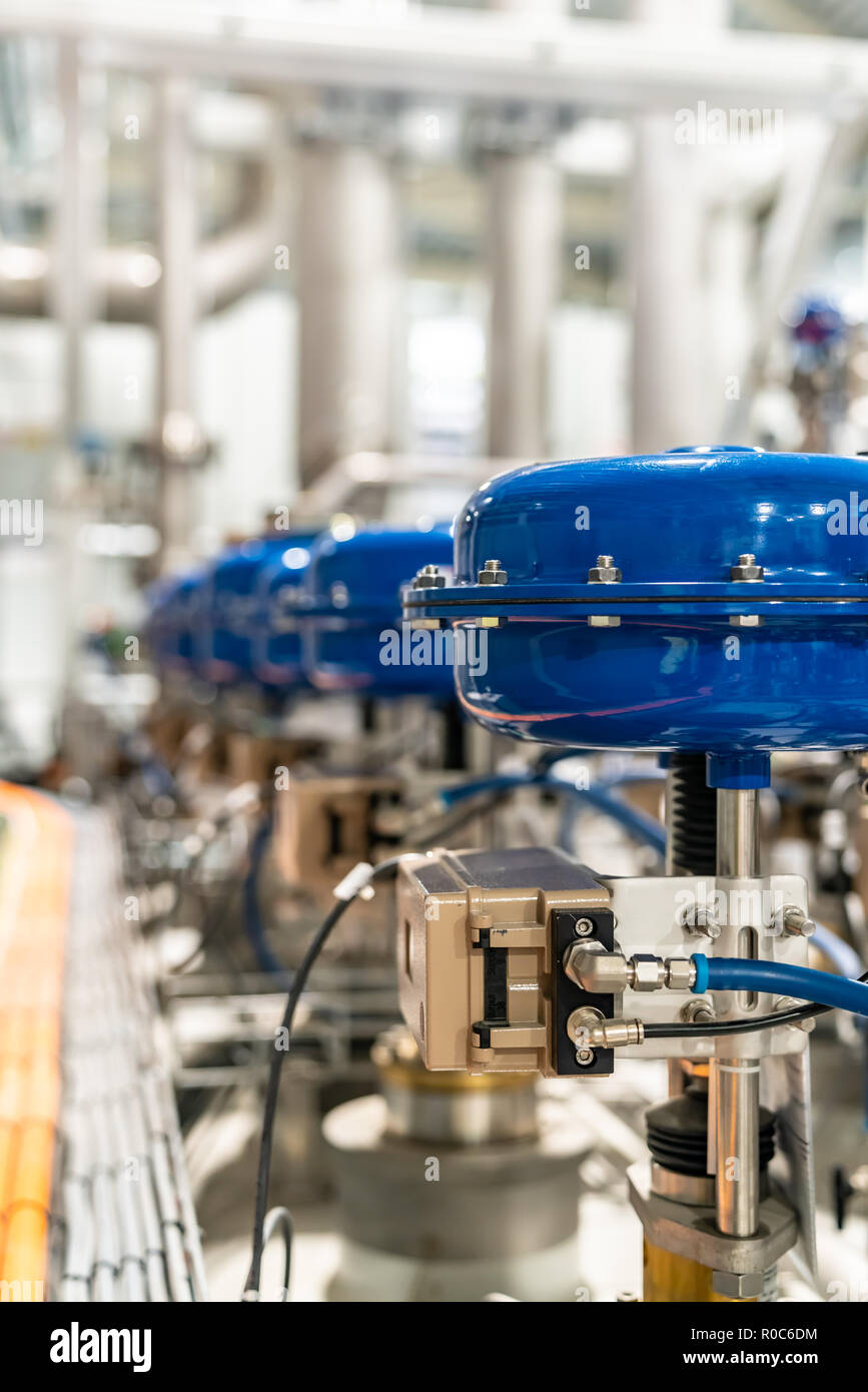 Pneumatic system hi-res stock photography and images - Alamy