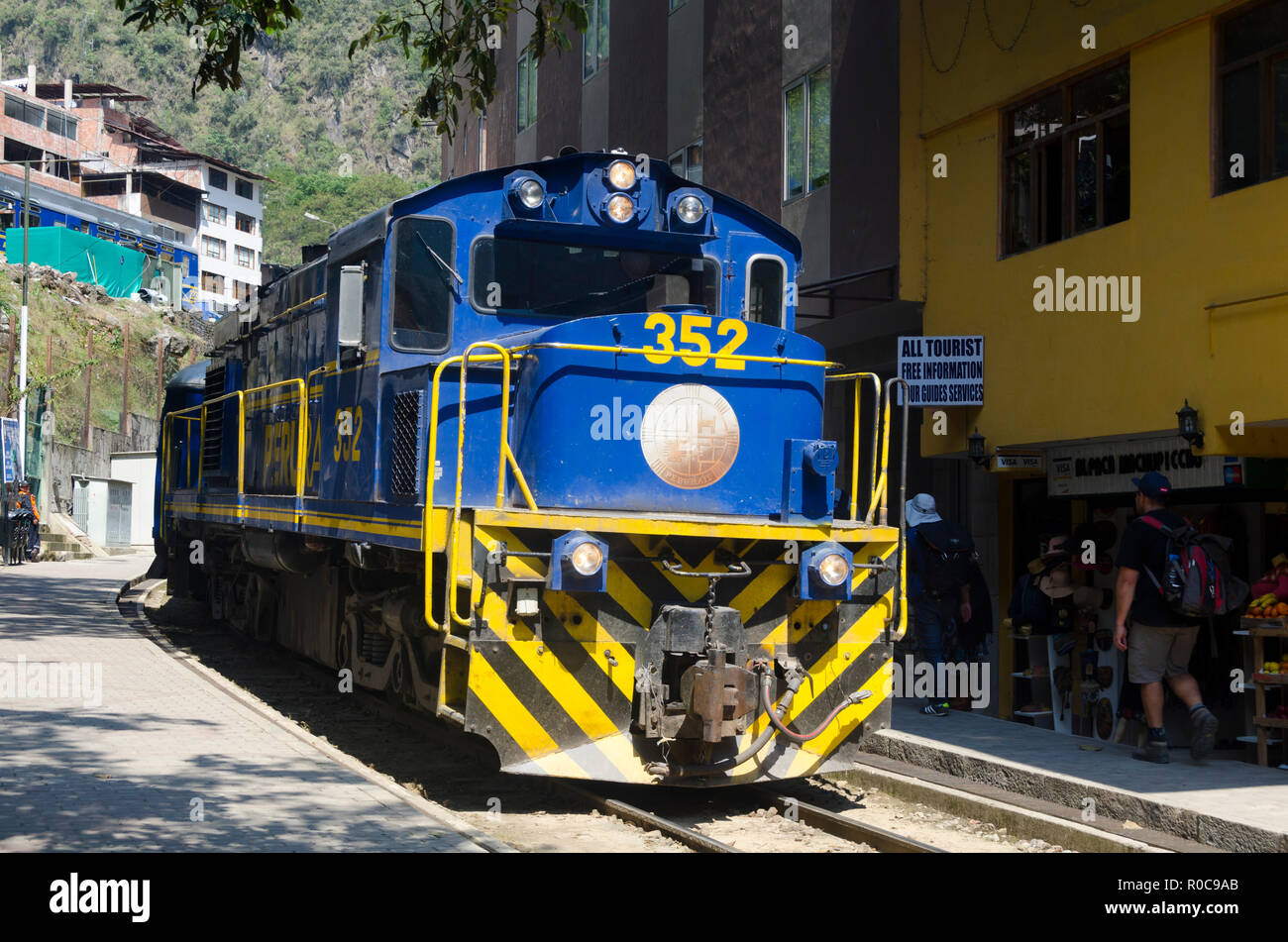 Peru Rail train at Aguas Calientes, Peru Stock Photo - Alamy