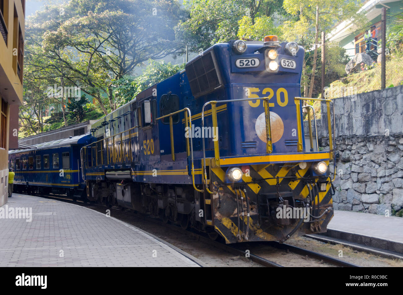 Peru Rail Passenger High Resolution Stock Photography and Images - Alamy