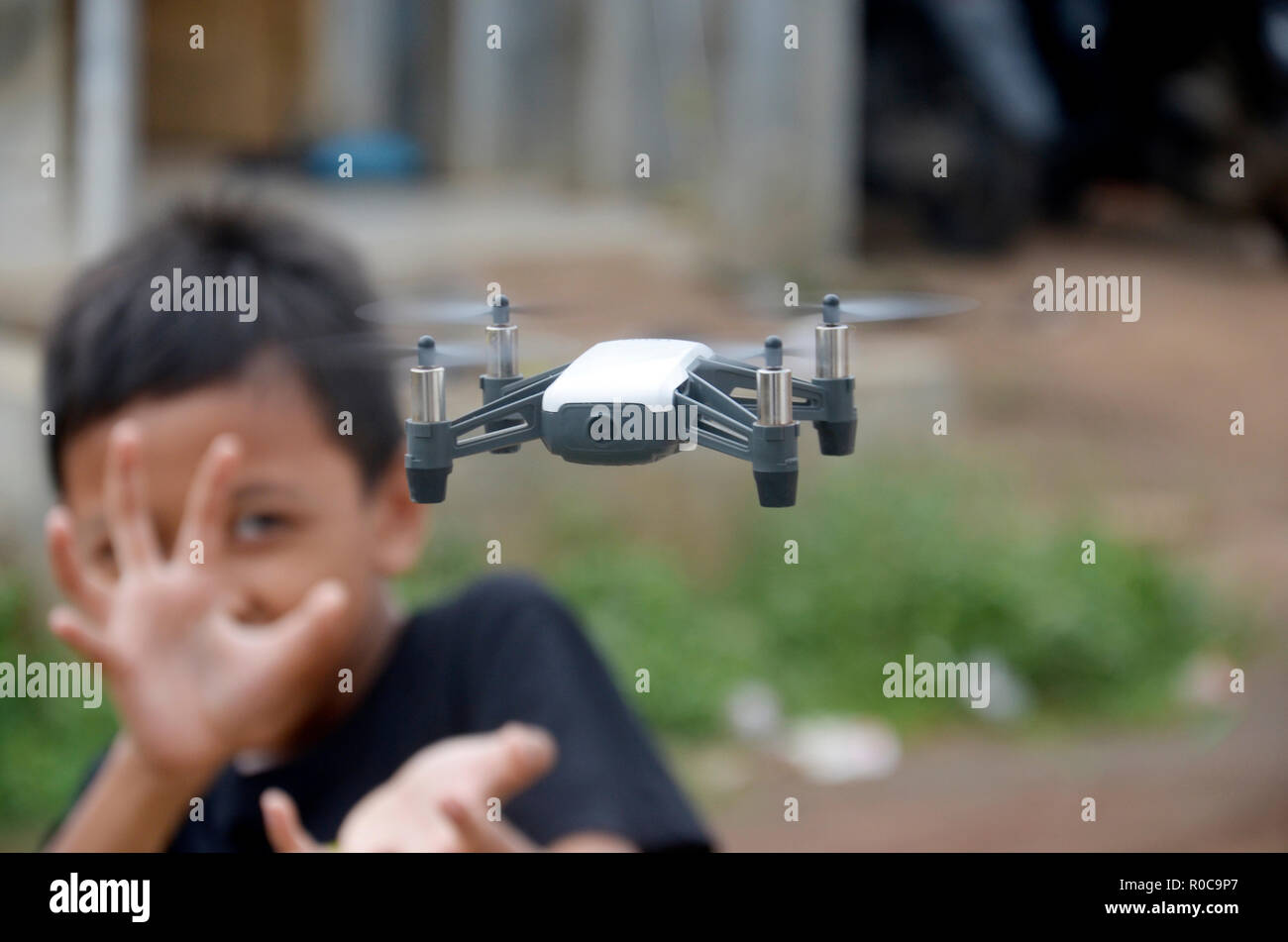 Kid flying drone hi-res stock photography and images - Alamy