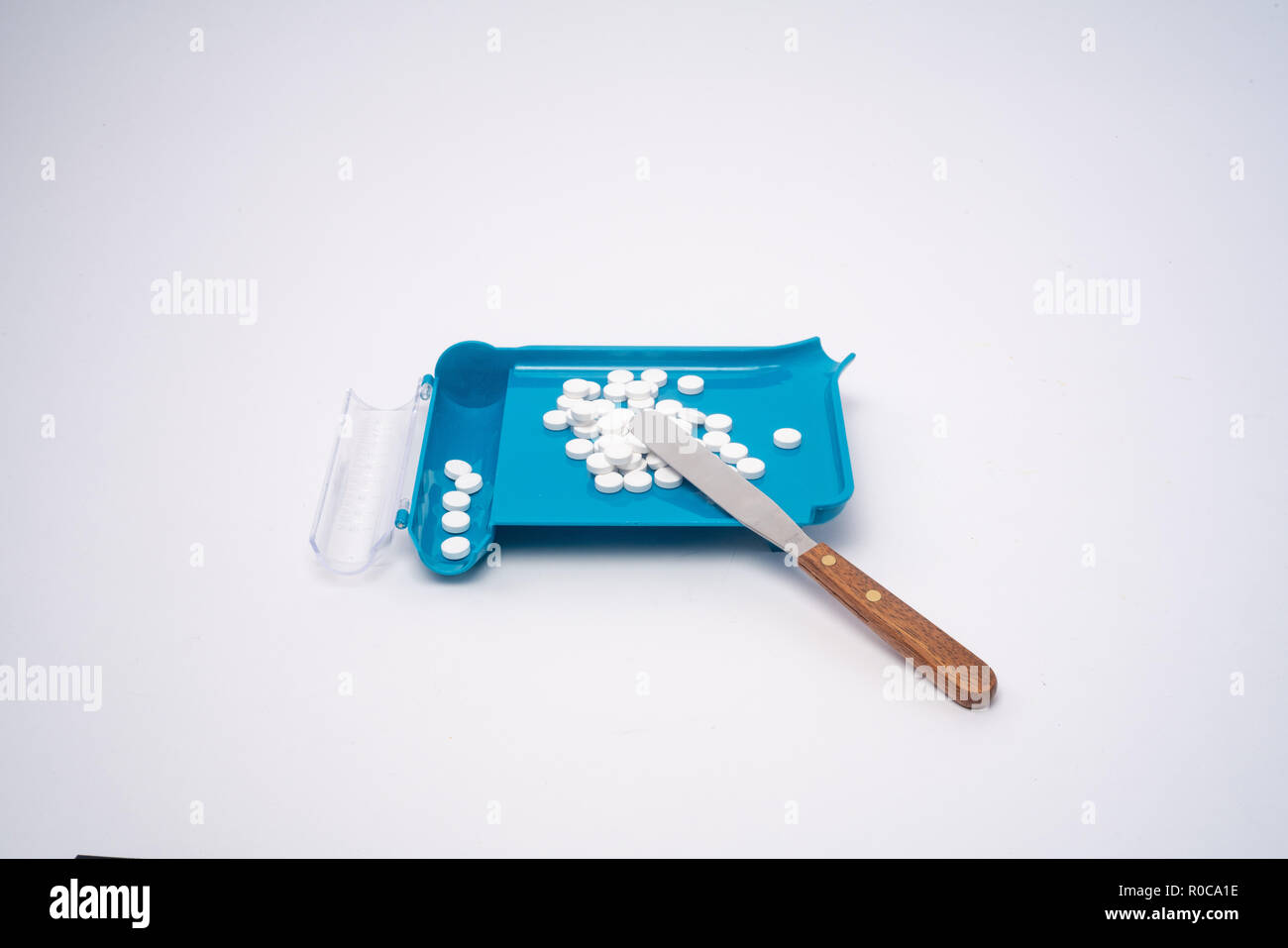 Pill counting tray hi-res stock photography and images - Alamy
