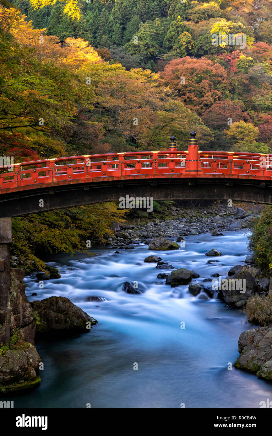 Fall in the morning in Nikko// Long exposure with Shinkyo bridge in ...