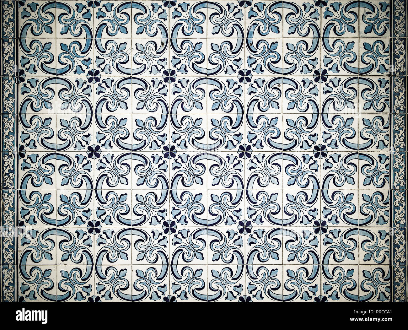Vintage azulejos, traditional Portuguese tiles Stock Photo - Alamy