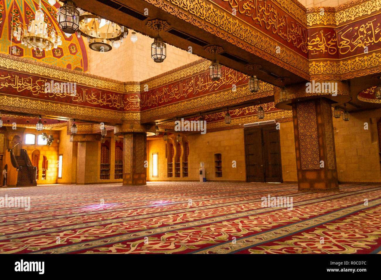 El sahaba mosque hi-res stock photography and images - Alamy