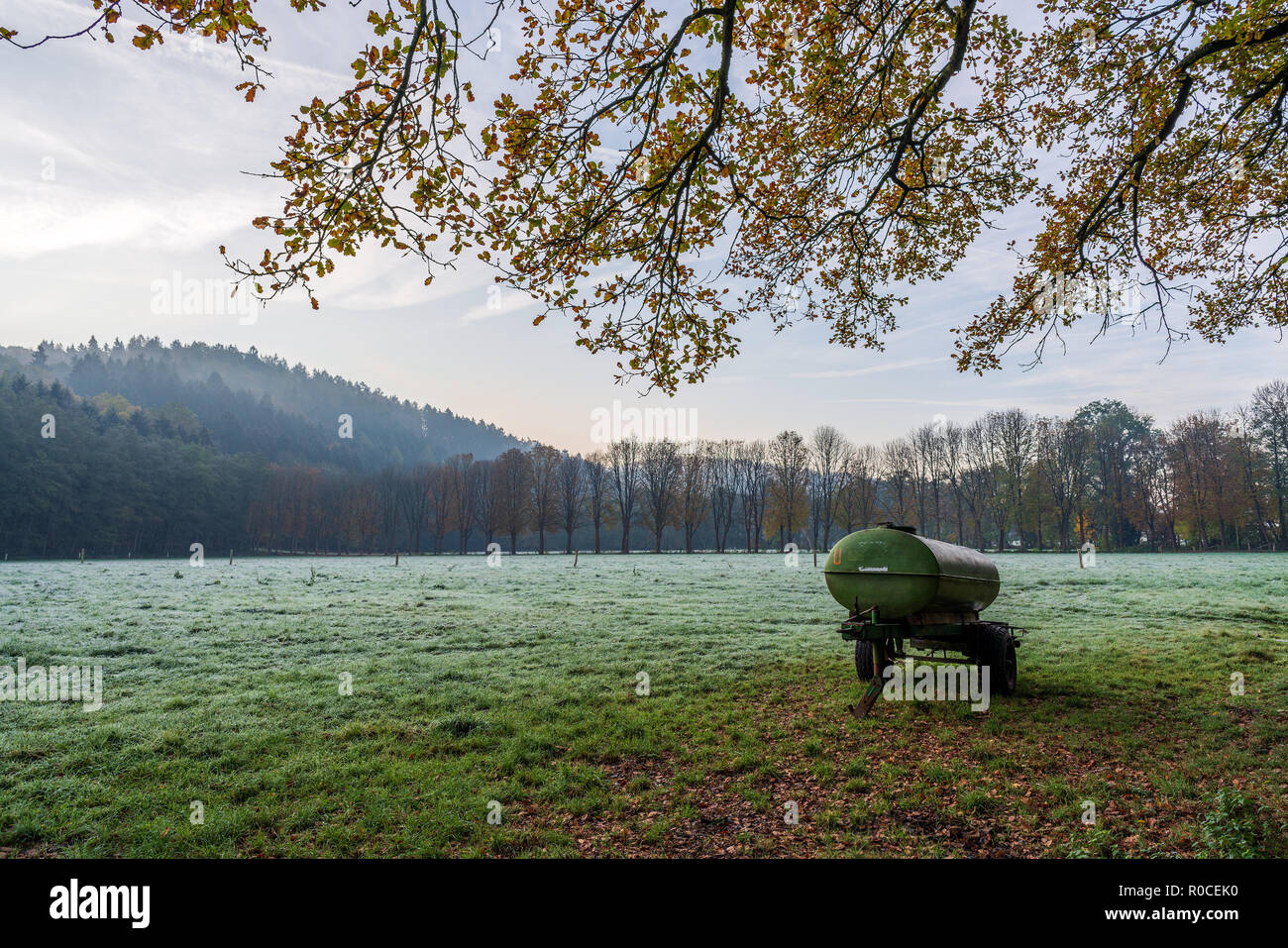 Tank farm field hi-res stock photography and images - Alamy