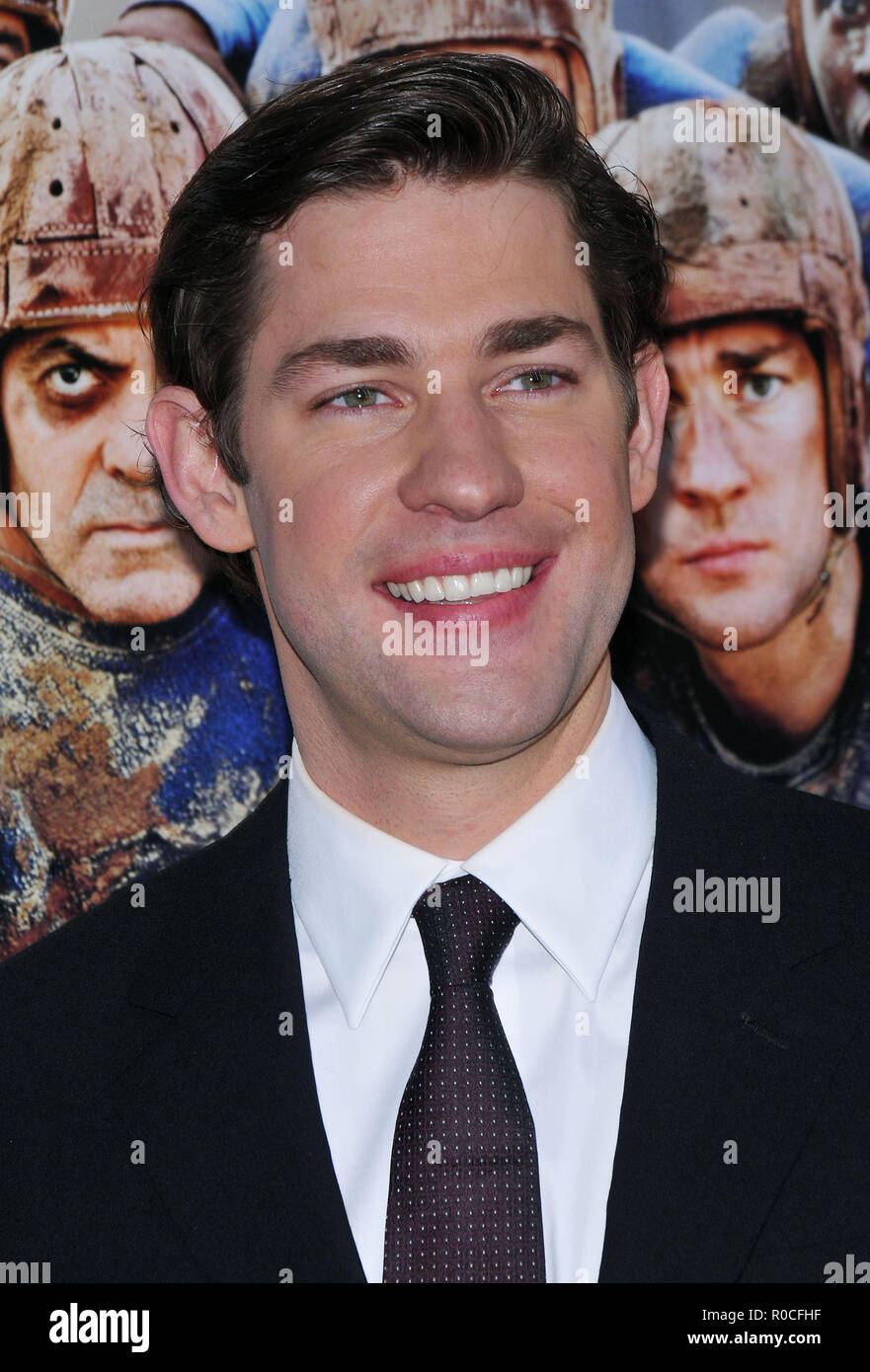 John krasinski the office hi-res stock photography and images - Alamy