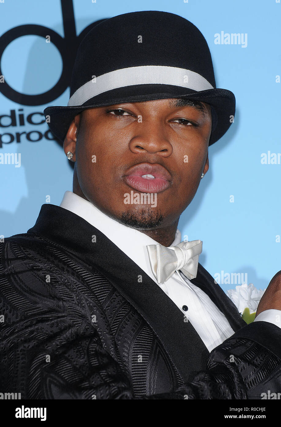 Ne-Yo - 2008 American Music Awards at the Nokia Theatre in Los ...