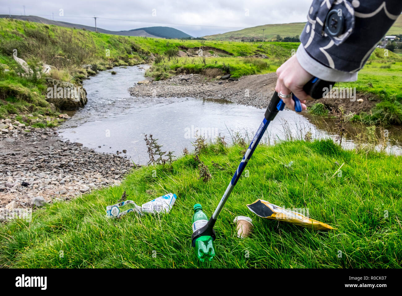 Dropping Litter Uk Stock Photos & Dropping Litter Uk Stock Images - Alamy