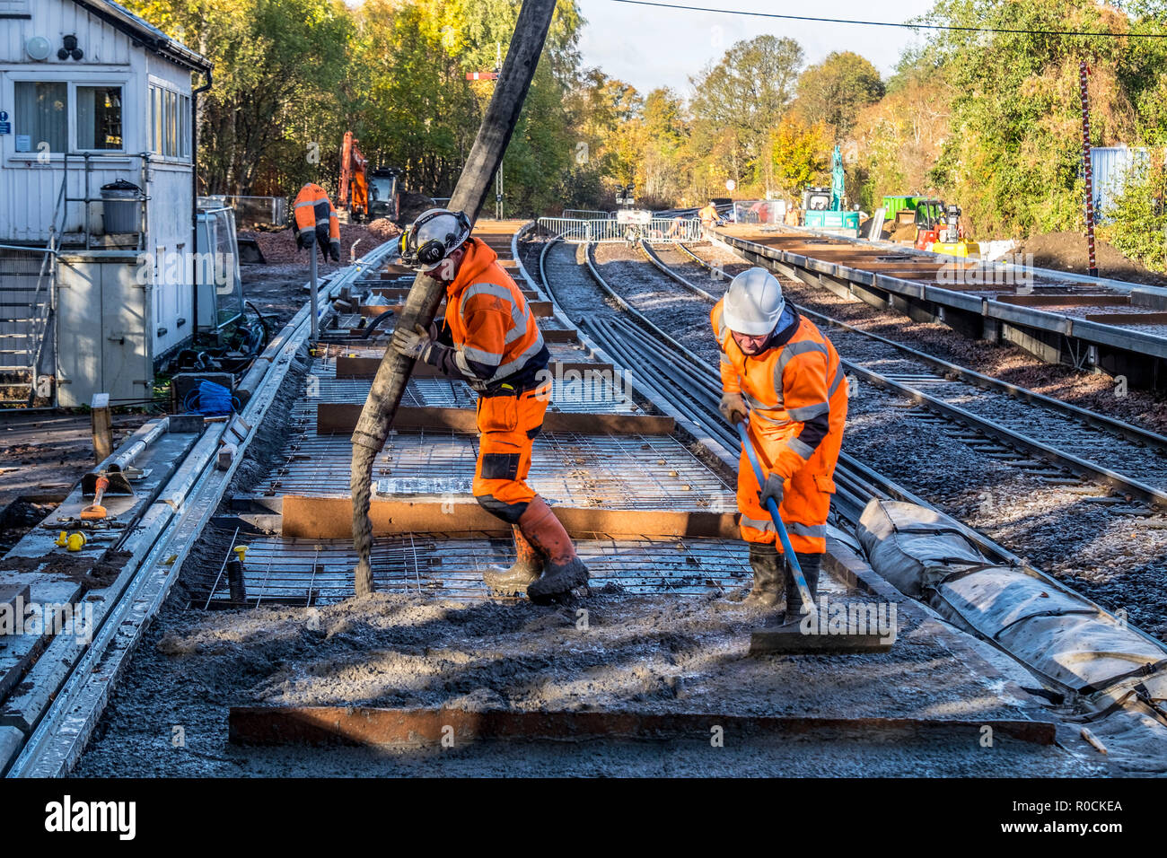 Rail Worker Station Platform Stock Photos & Rail Worker Station ...