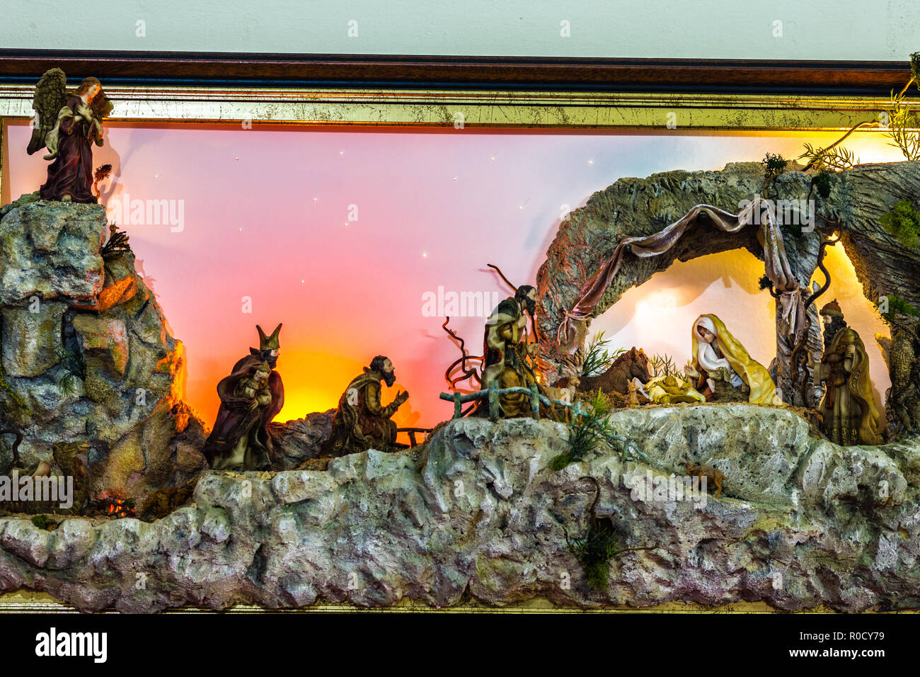 Baby Jesus, Saint Joseph and the Blessed Virgin Mary in Nativity Scene ...