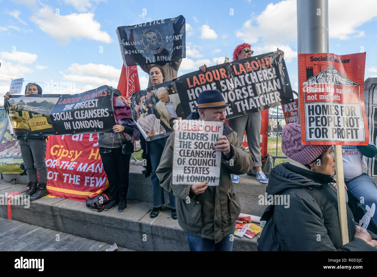 London, UK. 3rd November 2018. Class War supporters came to the 'No ...