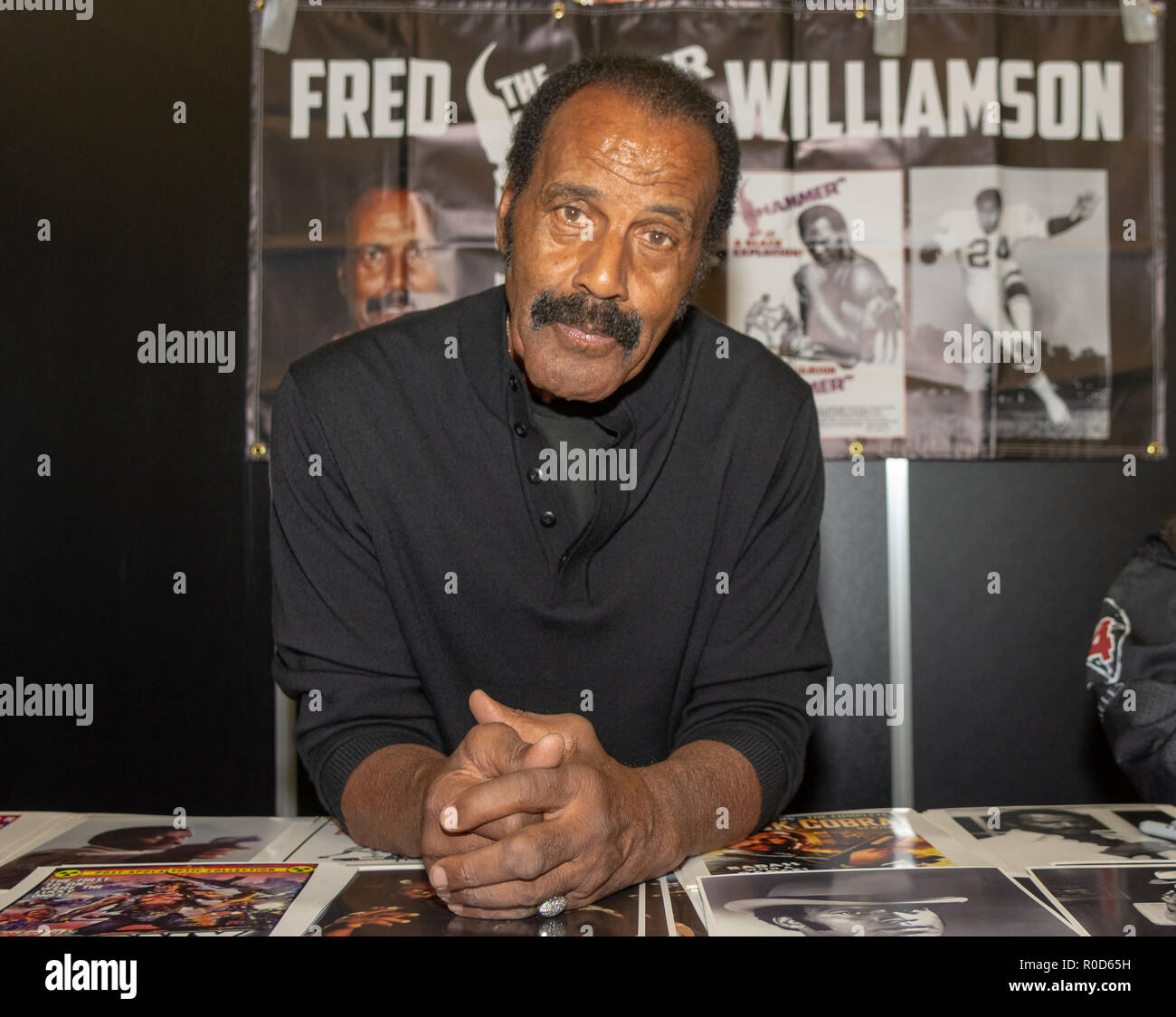 American football con hi-res stock photography and images - Alamy