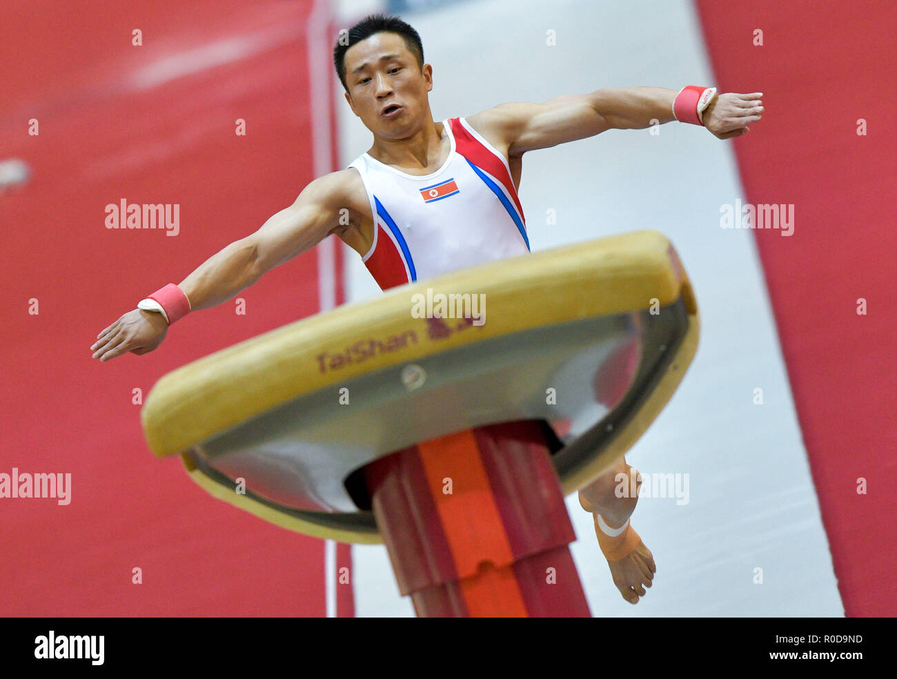Doha, Qatar. 3rd Nov, 2018. Ri Se Gwang (C) of the Democratic People's ...