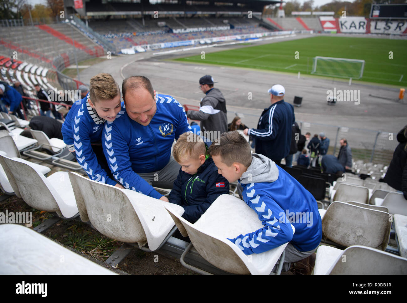 Karlsruhe, Deutschland. 04th Nov, 2018. Family Klink from Sigmaringen ...