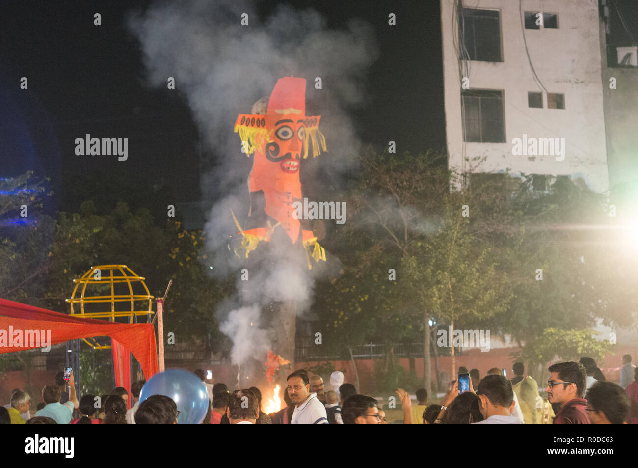 Crowds gather to watch the burning of the ravan effigy on dusser Stock ...