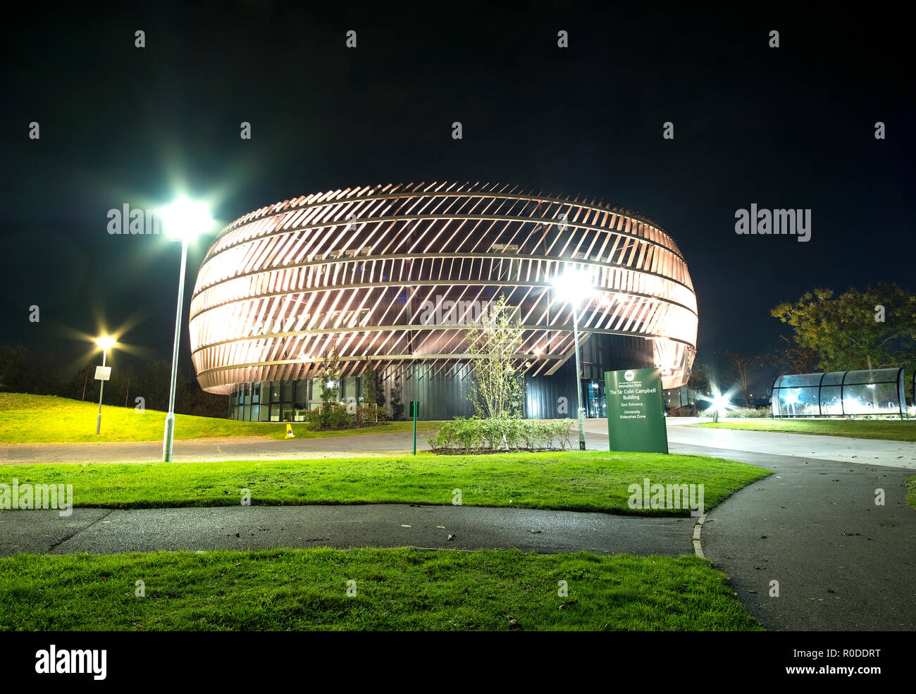 Futuristic Building Space Age Buildings High Resolution Stock ...