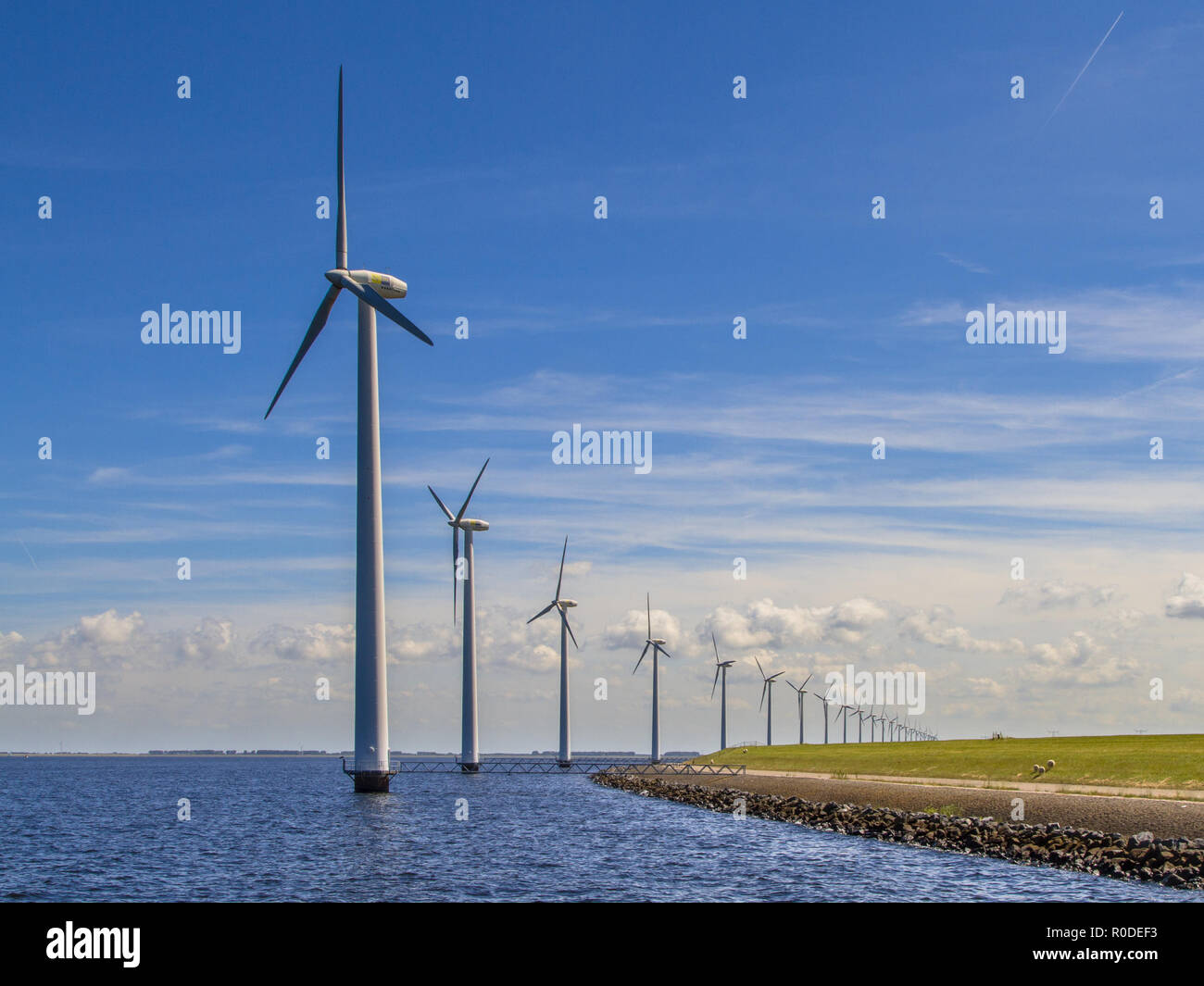Offshore wind technology hi-res stock photography and images - Alamy