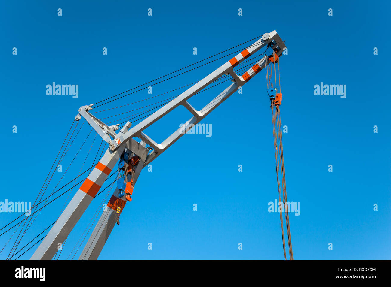Industrial Ship Lifting Crane made of Aluminum Stock Photo - Alamy