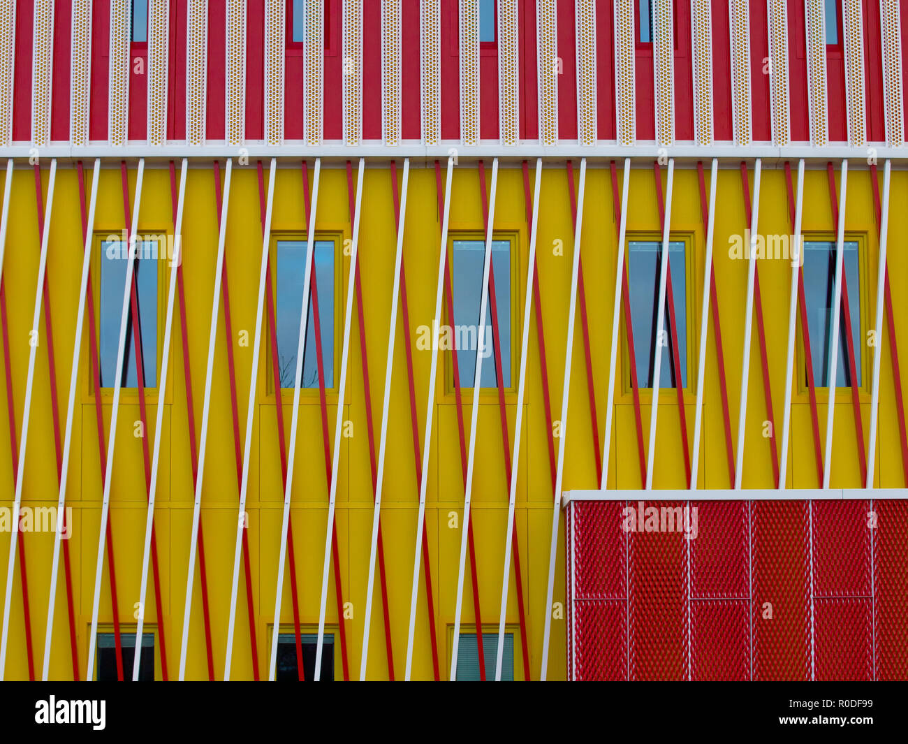 Facade of a modern office building with braiding pattern Stock Photo ...