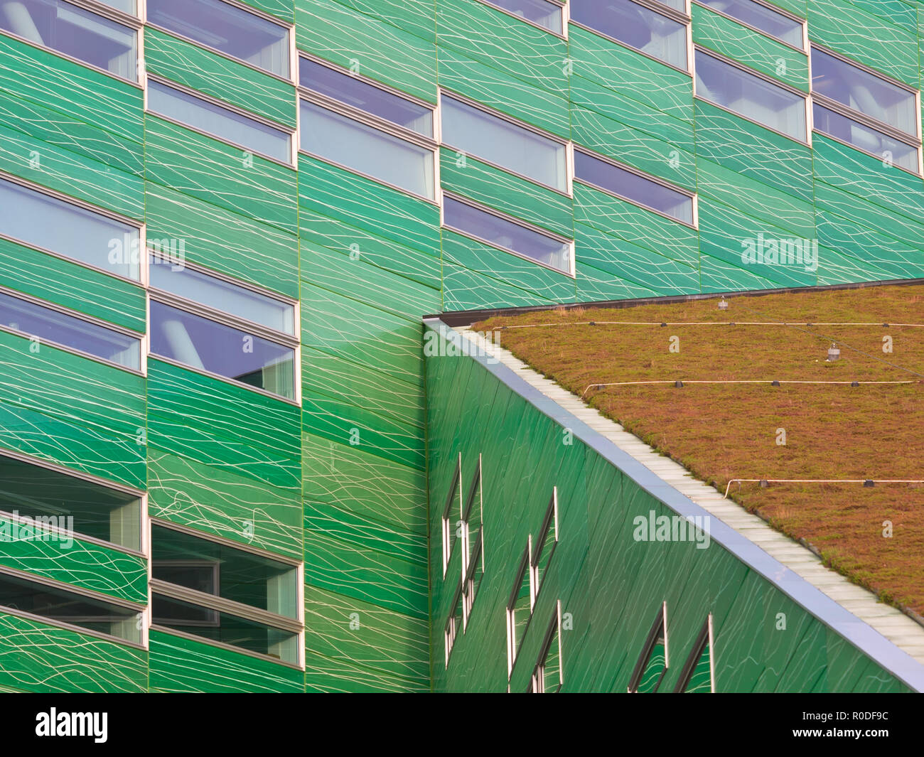 Sedum roof hi-res stock photography and images - Alamy
