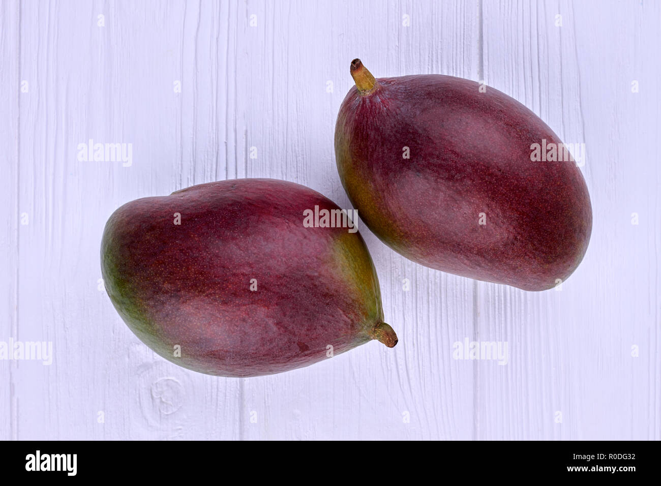 Purple mangoes hi-res stock photography and images - Alamy