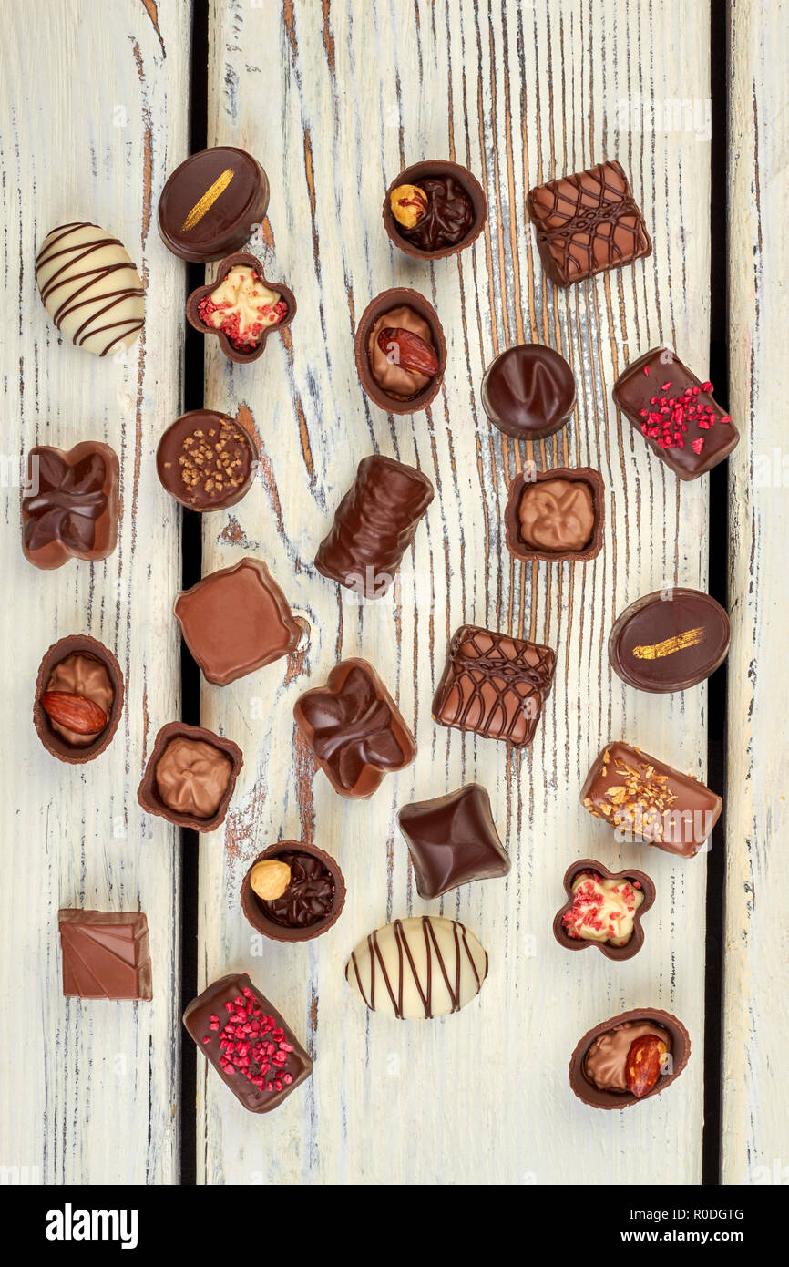 Chocolate boards hi-res stock photography and images - Alamy