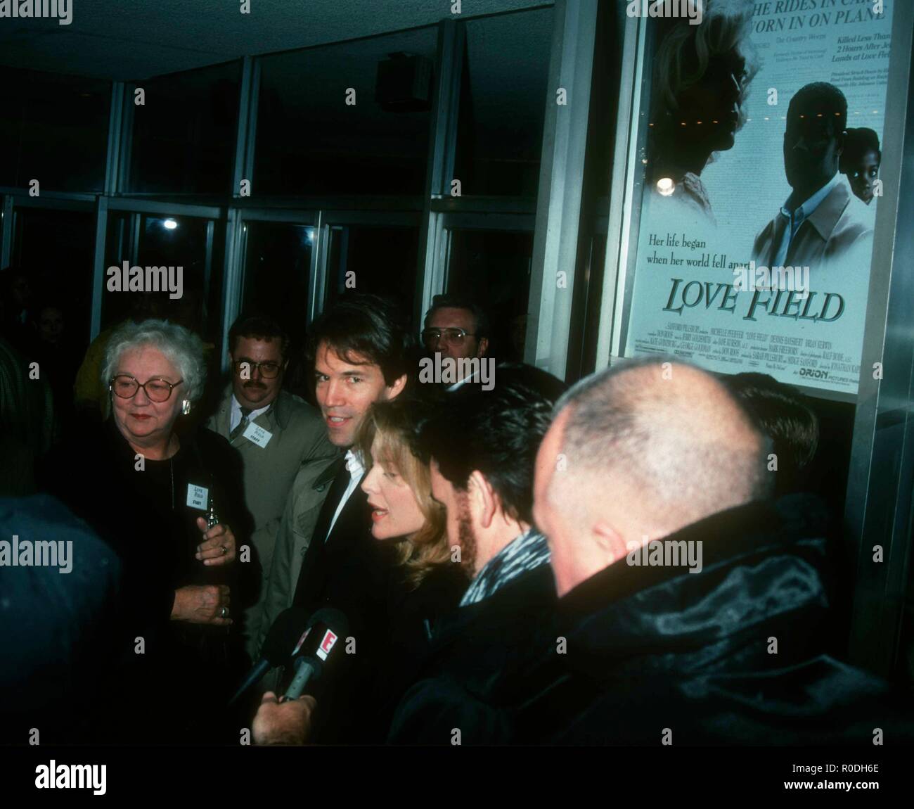 Michelle pfeiffer 1992 hi-res stock photography and images - Alamy