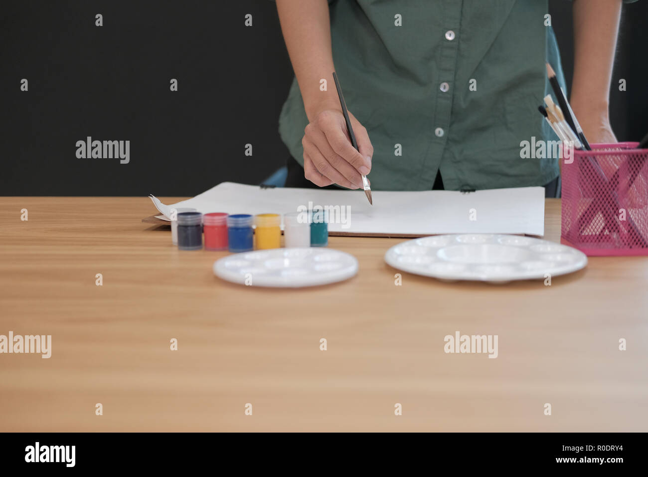 watercolor & artist paint brush paintbrushes for artistic creative ...