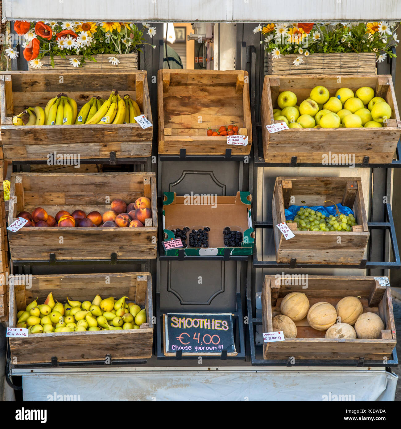 Organic Fruit on Display on a Street Market Stall Stock Photo - Alamy