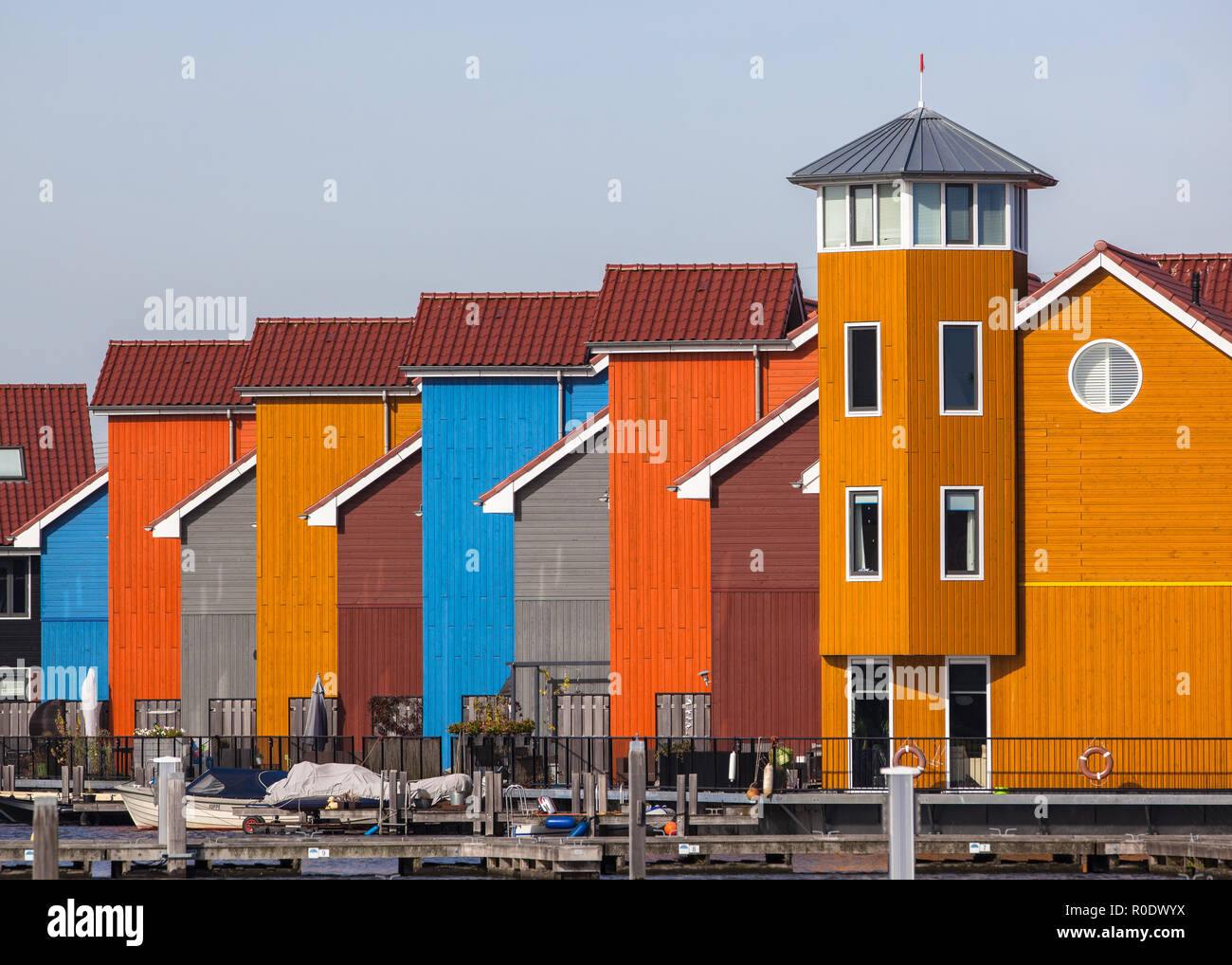 Colorful houses reitdiephaven harbor hi-res stock photography and ...