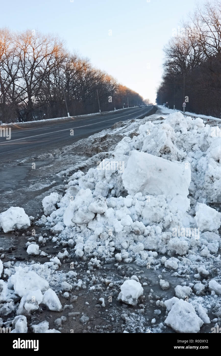 Big snowdrifts hi-res stock photography and images - Alamy
