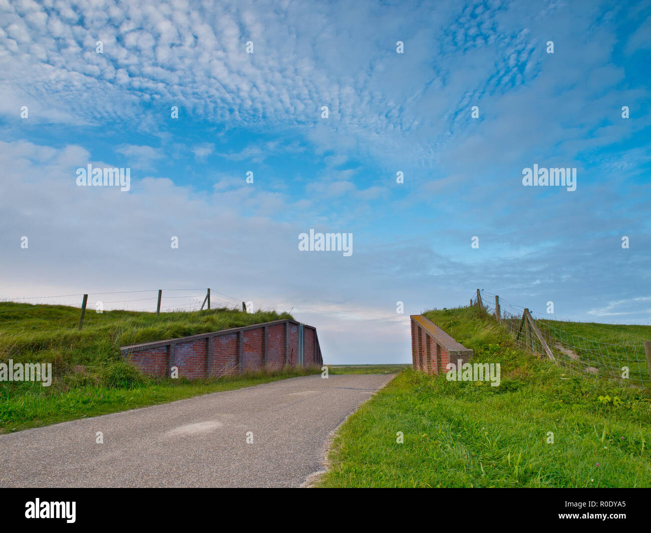 Dike wall water hi-res stock photography and images - Alamy