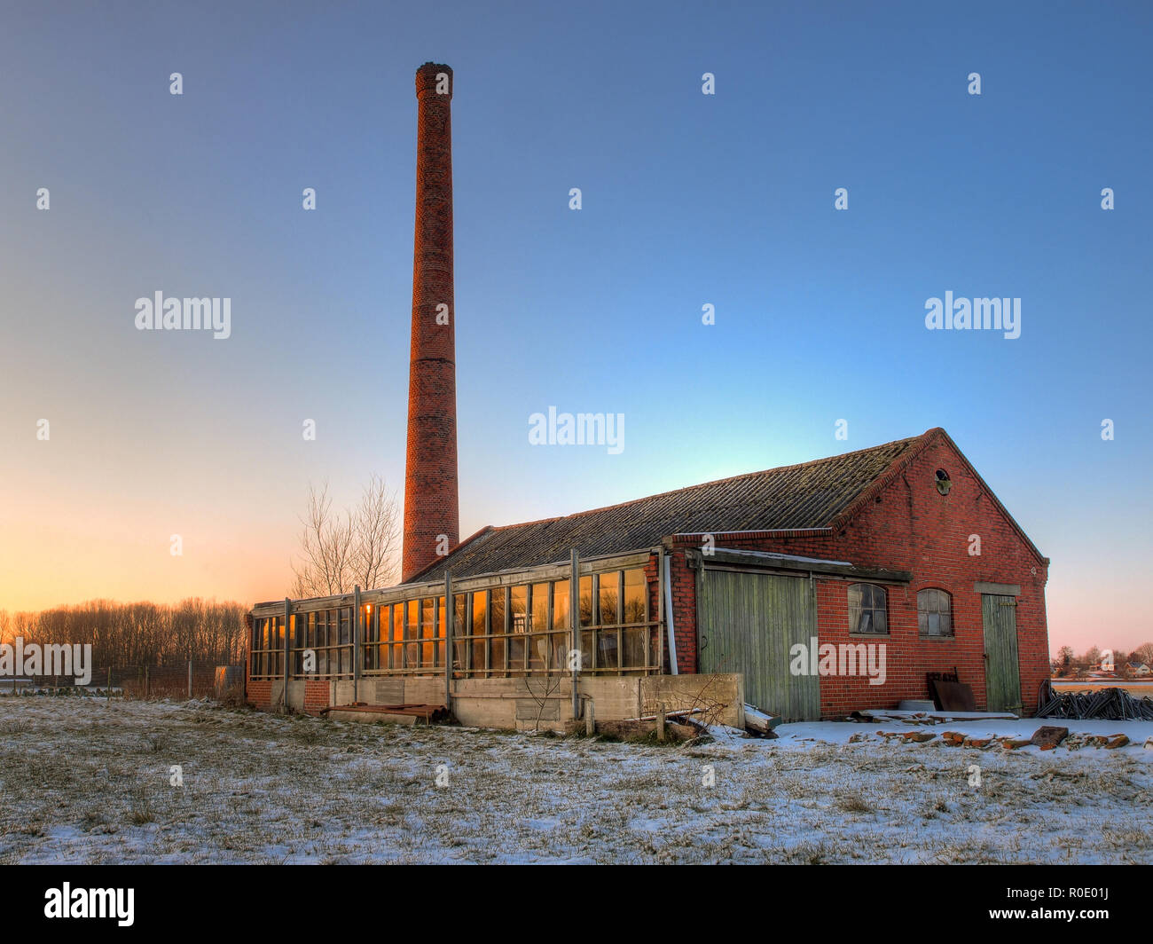 Moody landscape rural warehouse hi-res stock photography and images - Alamy