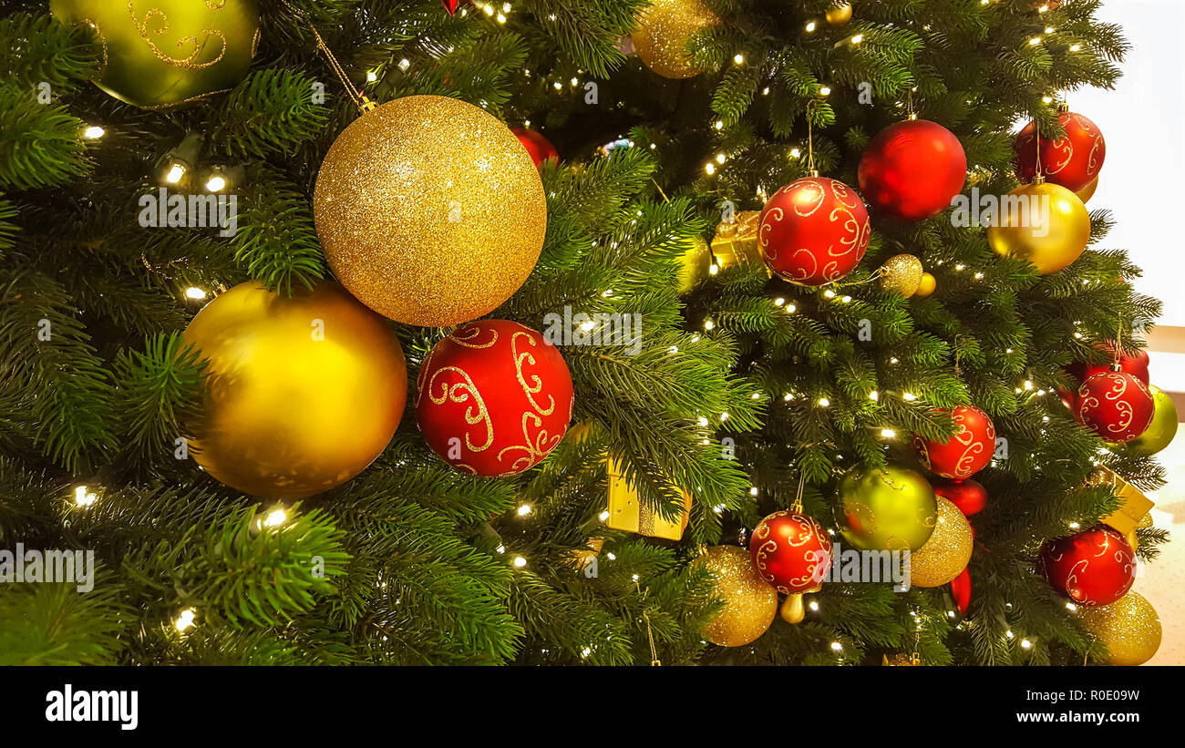 Decorated tree with baubles hi-res stock photography and images - Alamy