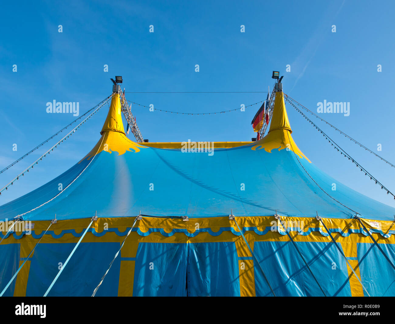 Roof part of a blue and yellow big top circus tent Stock Photo - Alamy
