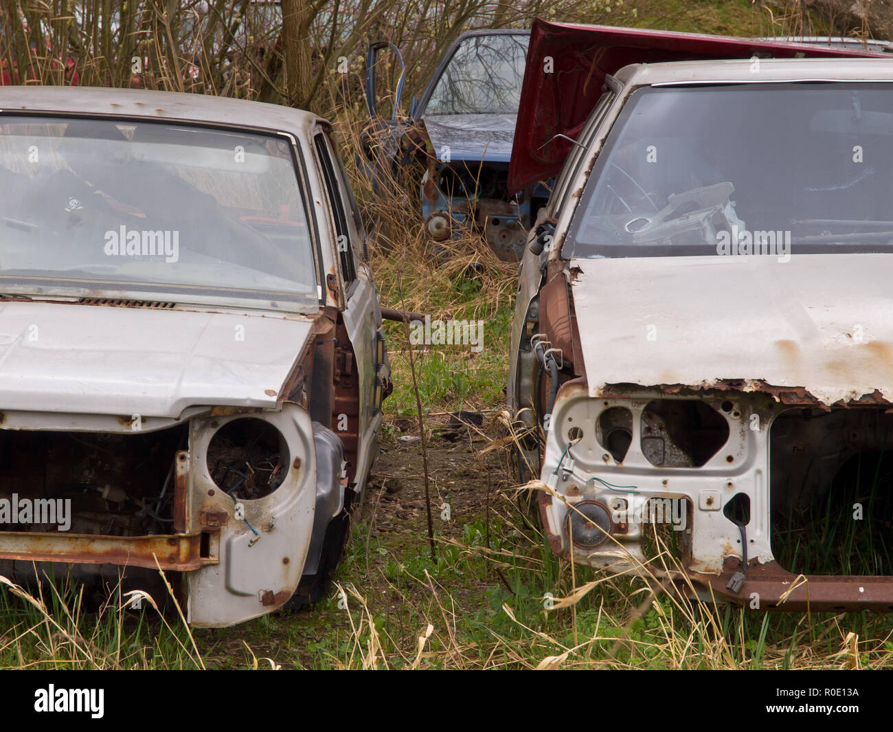 Car graveyard hi-res stock photography and images - Alamy