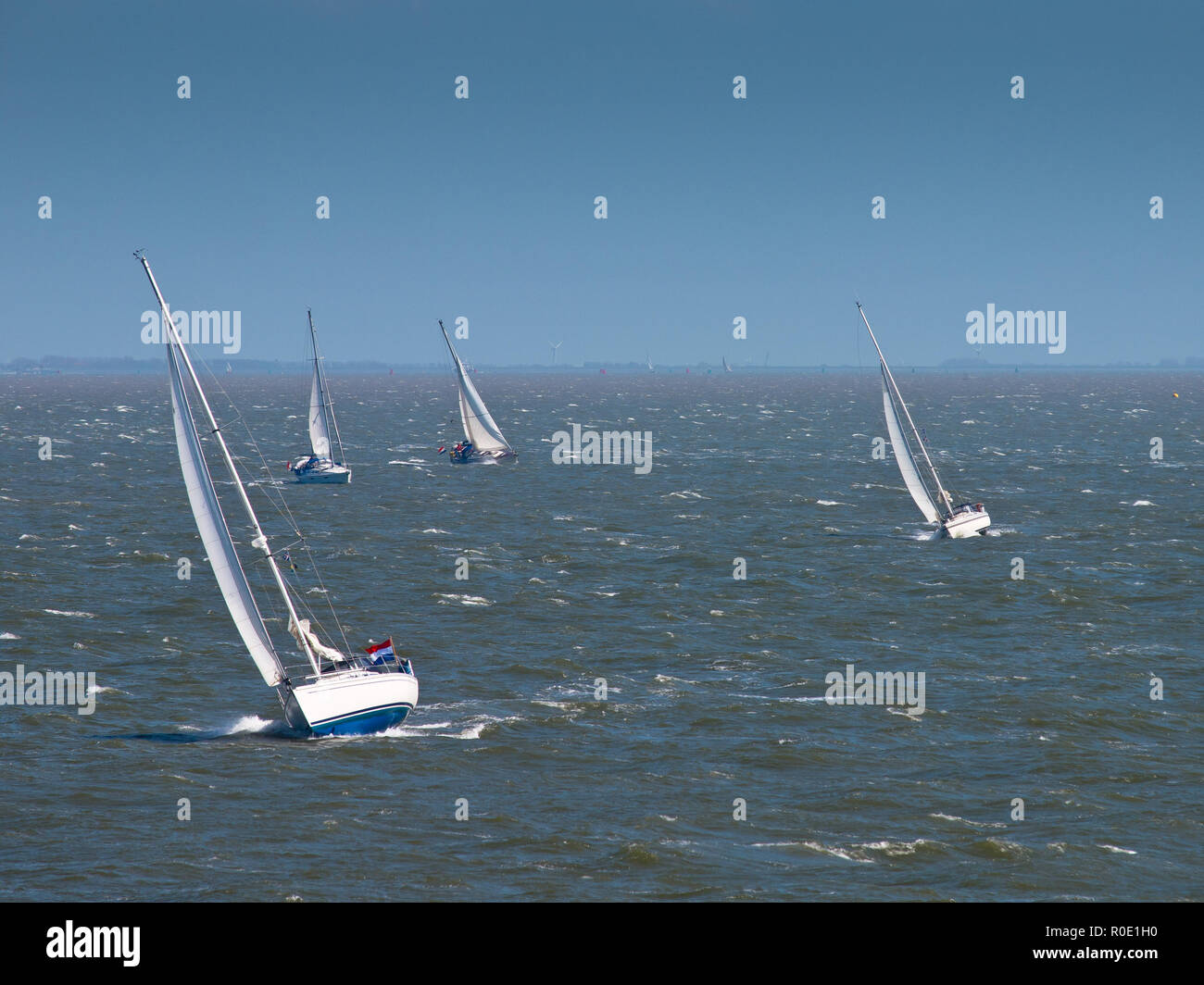 Harde wind hi-res stock photography and images - Alamy