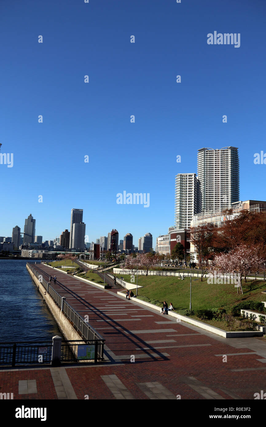LaLaport shopping centre, Toyosu, Tokyo, Japan Stock Photo - Alamy