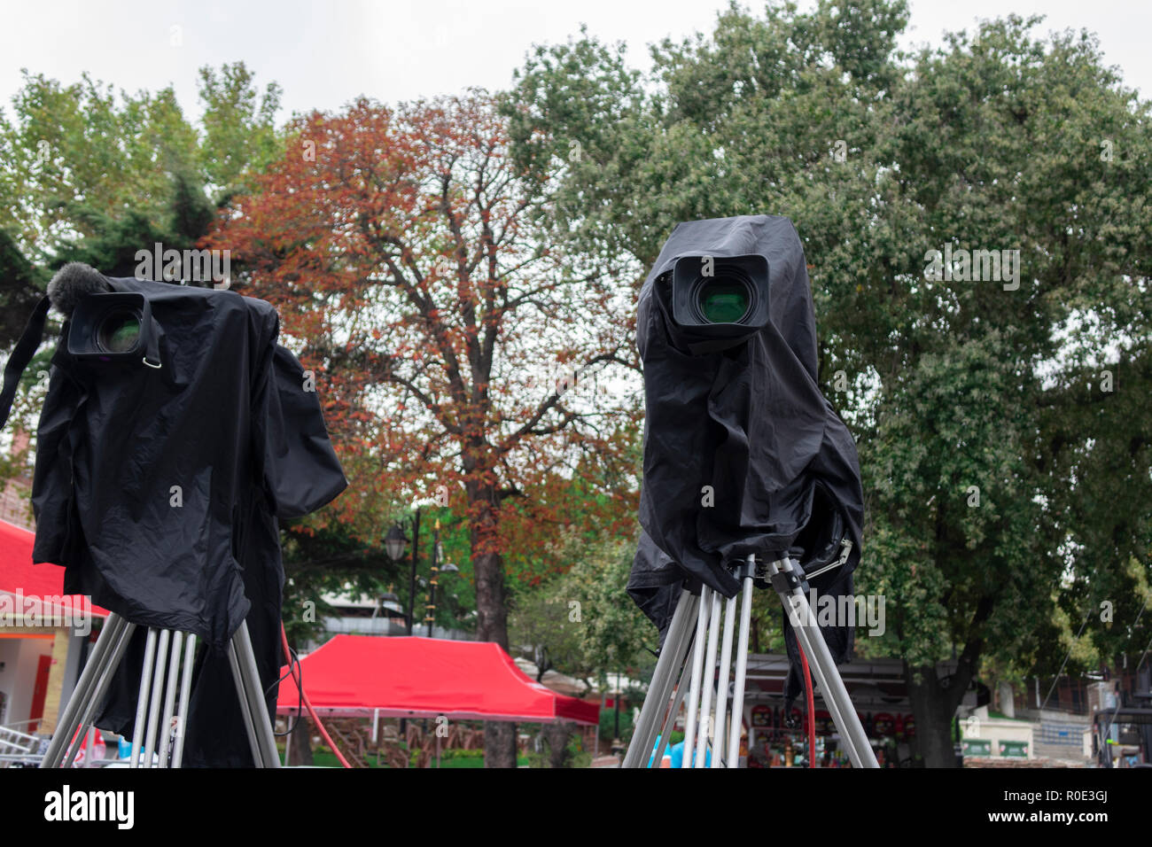 Camera rain cover hi-res stock photography and images - Alamy